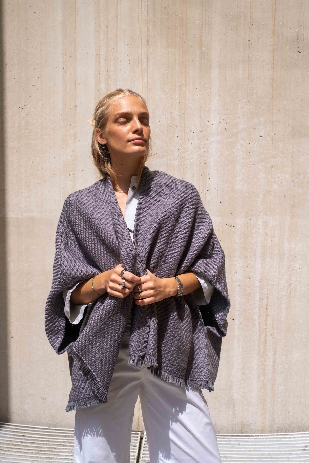 WEHVE | Luxurious & sustainable handwoven shawls | Lose Cardigan Bella ...